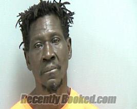 Recent Booking / Mugshot for ARTHUR JUNIOR WALLACE in Darlington County ...
