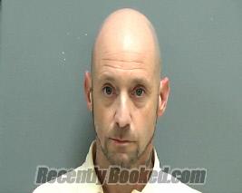 Recent Booking / Mugshot for ROBERT MICHEAL WARR in Darlington County ...