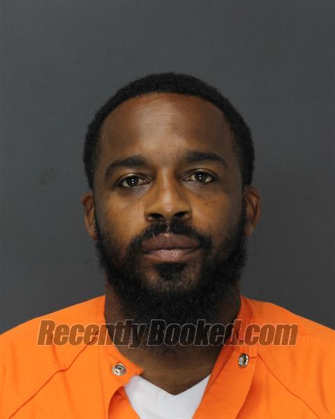 Recent Booking / Mugshot for JONATHAN LEE MACK in Bergen County, New Jersey