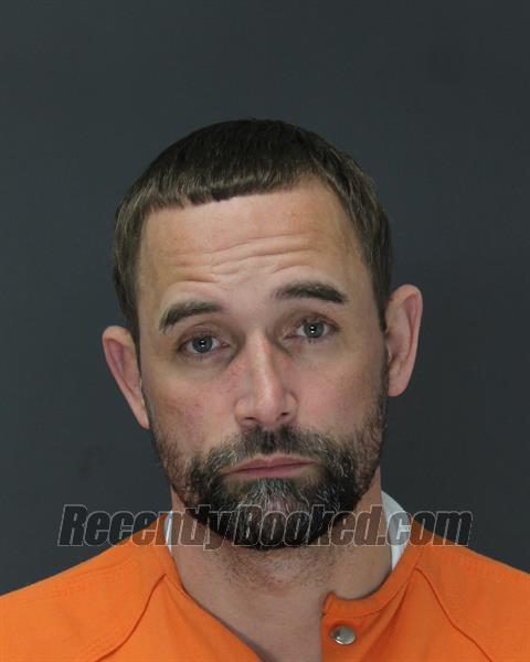 Recent Booking / Mugshot for SEAN M TIGHE in Bergen County, New Jersey