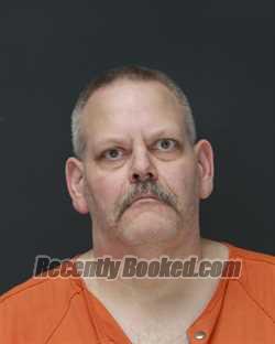 Recent Booking / Mugshot for KENNETH DAVID ROBERTSON in Bergen County ...