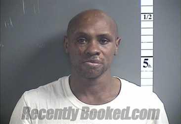 Recent Booking / Mugshot for NATHANIEL ONEIL HUNTER in Cumberland ...