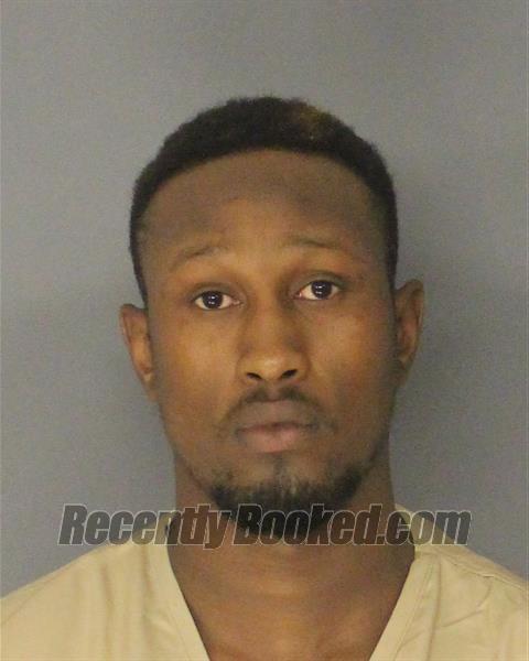 Recent Booking / Mugshot for CHRISTOPHER MCLEOD in Essex County, New Jersey