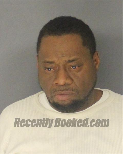 Recent Booking / Mugshot for SHAUN M HARRELL in Essex County, New Jersey