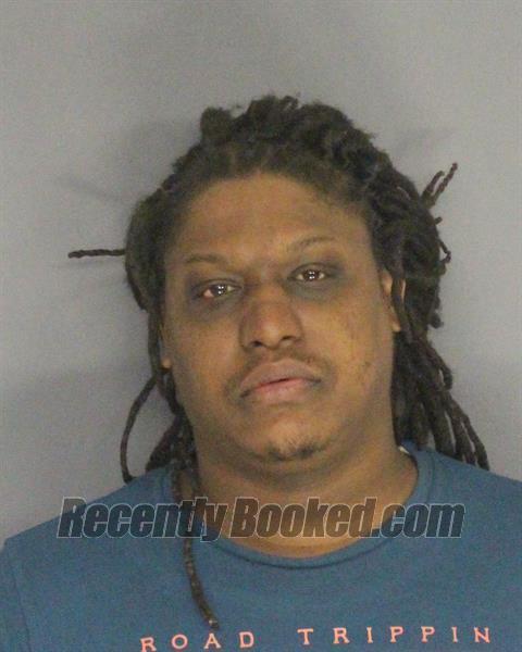 Recent Booking / Mugshot for KENNETH JACKSON in Essex County, New Jersey