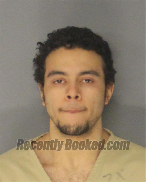 Recent Booking / Mugshot for JOSH EVERETTE in Essex County, New Jersey