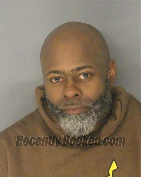 Recent Booking / Mugshot for ALRASHEED H COLES in Essex County, New Jersey