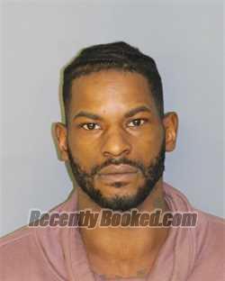 Recent Booking / Mugshot for AUNDREA T WILLIAMS in Essex County, New Jersey