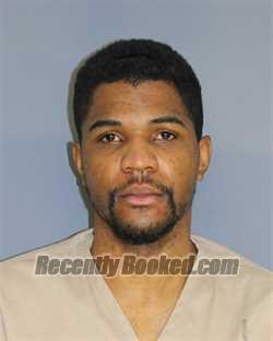 Recent Booking / Mugshot for TIAN WILLIAMS in Essex County, New Jersey