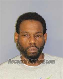 Recent Booking / Mugshot for HASSAN WILLIAMS in Essex County, New Jersey