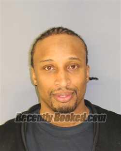 Recent Booking / Mugshot for LARRY O JOHNSON in Essex County, New Jersey