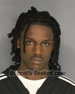 Recent Booking / Mugshot for QUASIM HUGGINS in Essex County, New Jersey