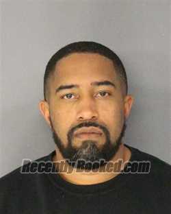 Recent Booking / Mugshot for RONALD TAYLOR in Essex County, New Jersey