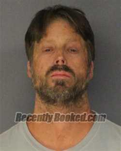 Recent Booking / Mugshot for KEVIN M FITZGERALD in Essex County, New Jersey