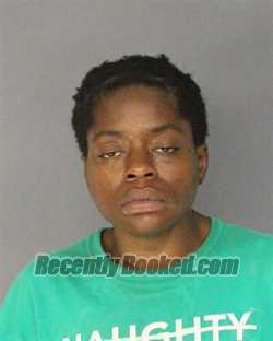 Recent Booking / Mugshot for DANIELLE RUFFIN in Essex County, New Jersey