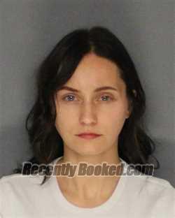 Recent Booking / Mugshot for JESSICA HODLE in Essex County, New Jersey