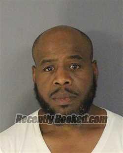 Recent Booking / Mugshot for MUHAMMAD D COLES in Essex County, New Jersey
