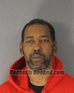 Recent Booking / Mugshot for JEFF NAPIER in Essex County, New Jersey