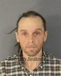Recent Booking / Mugshot for JOHN LAPIERRE JR in Essex County, New Jersey
