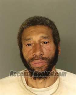 Recent Booking / Mugshot for JOSEPH P SMITH in Essex County, New Jersey