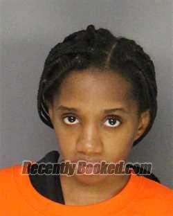 Recent Booking / Mugshot for SYMONA T MCGHEE in Essex County, New Jersey