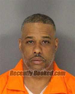 Recent Booking / Mugshot for JULIO M MOJICA in Essex County, New Jersey