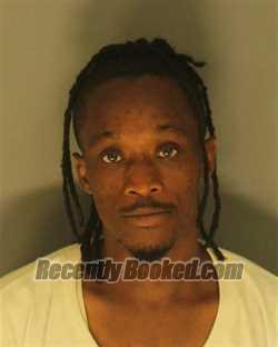 Recent Booking / Mugshot for JOSEPH TRIPLETT in Essex County, New Jersey