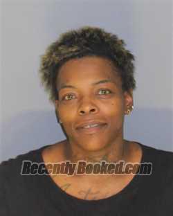 Recent Booking / Mugshot for SHANTELL T MILLER in Essex County, New Jersey