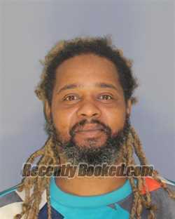 Recent Booking / Mugshot for RICHARD J WILLIAMS in Essex County, New Jersey