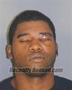 Recent Booking / Mugshot for TYQUAN J JOHNSON in Essex County, New Jersey