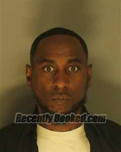 Recent Booking / Mugshot for DAVID SHELTON in Essex County, New Jersey