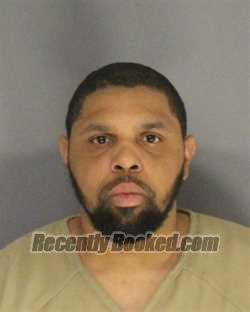 Recent Booking / Mugshot for JUSTIN DAVIS in Essex County, New Jersey