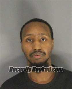 Recent Booking / Mugshot for RASHON RICHARDSON in Essex County, New Jersey