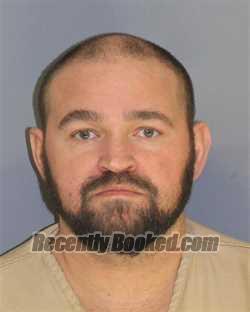 Recent Booking / Mugshot for ERIC PEARSON in Essex County, New Jersey