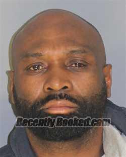 Recent Booking / Mugshot for FREDERICK SMITH in Essex County, New Jersey