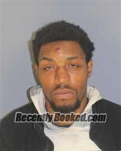 Recent Booking / Mugshot for JOHNNY SCOTT in Essex County, New Jersey