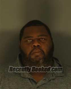 Recent Booking / Mugshot for DAVID L ROGERS in Essex County, New Jersey