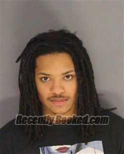 Recent Booking / Mugshot for ANDRE MAXWELL in Essex County, New Jersey