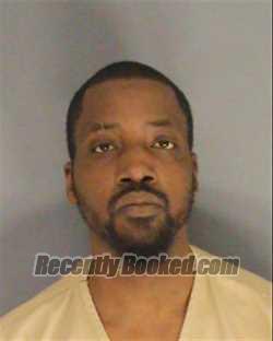 Recent Booking / Mugshot for ROMEL CLARK in Essex County, New Jersey