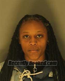 Recent Booking / Mugshot for SANNA SANDERS in Essex County, New Jersey