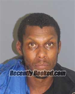 Recent Booking / Mugshot for ADRIAN ANGUS in Essex County, New Jersey