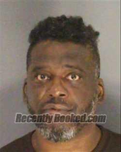 Recent Booking / Mugshot for RODNEY MCRAE in Essex County, New Jersey