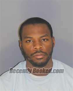 Recent Booking / Mugshot for ELIJAH A DICKEY in Essex County, New Jersey