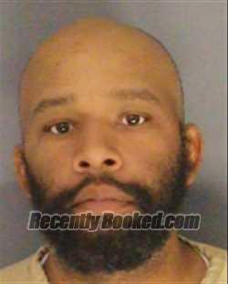 Recent Booking / Mugshot for ERIC BENNETT in Essex County, New Jersey