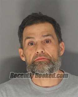 Recent Booking / Mugshot for JOHNNY R MATOS in Essex County, New Jersey