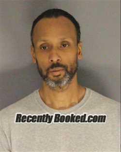Recent Booking / Mugshot for ANTHONY BOWE in Essex County, New Jersey