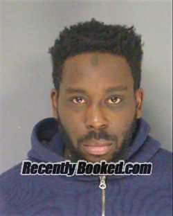 Recent Booking / Mugshot for AARON D WILLIAMS in Essex County, New Jersey