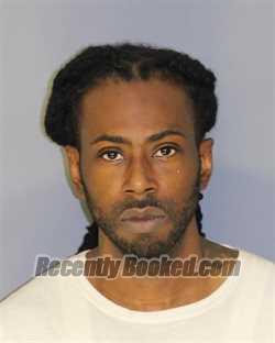 Recent Booking / Mugshot for TYREE J RIGGINS in Essex County, New Jersey