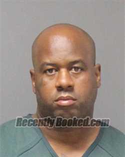 Recent Booking / Mugshot for SHARRON KHALIF ROBINSON in Ocean County ...