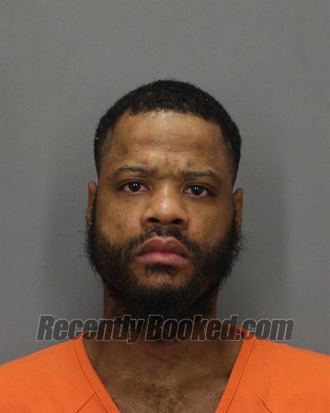Recent Booking / Mugshot for JAMAR L ROBINSON in Salem County, New Jersey